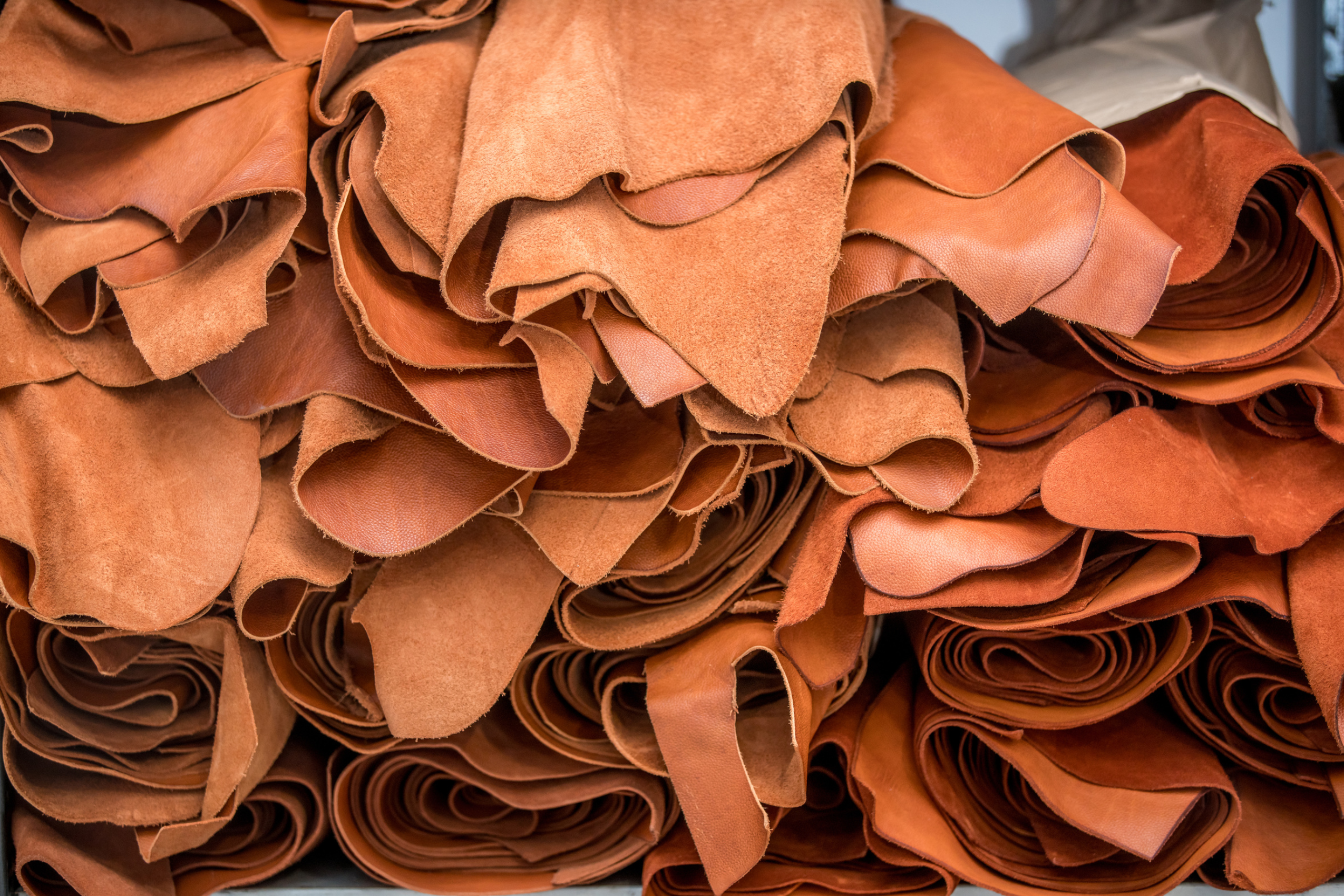 A Comprehensive Guide to Leather Grades and Their Differences – NYC ...